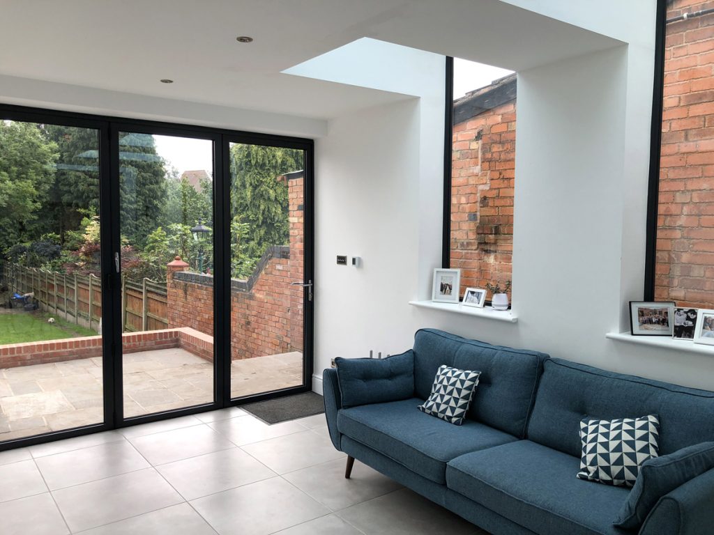 Contemporary Side Return Extension